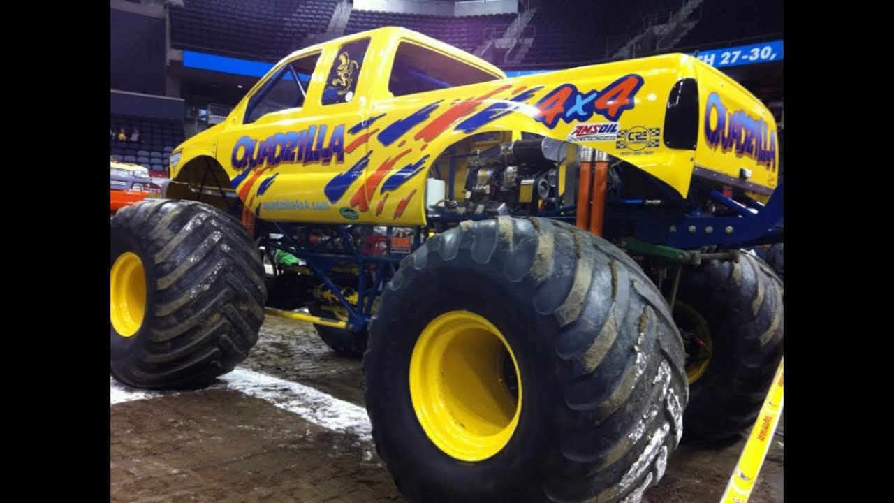 Quadzilla Theme Song (Evansville 2013) - YouTube