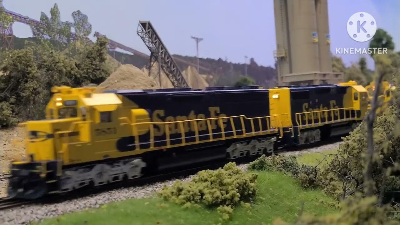 Trains at Prarie Scale Model Railroad Club! - YouTube