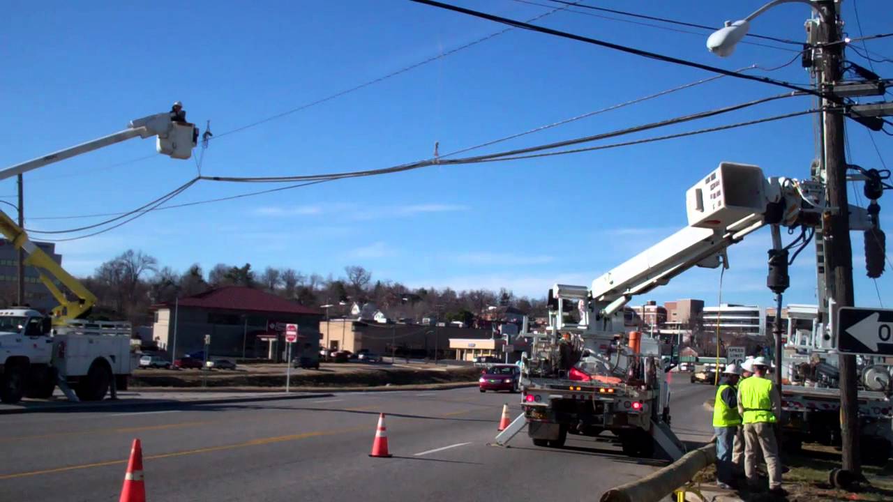 Replacing Broken Power Pole - YouTube