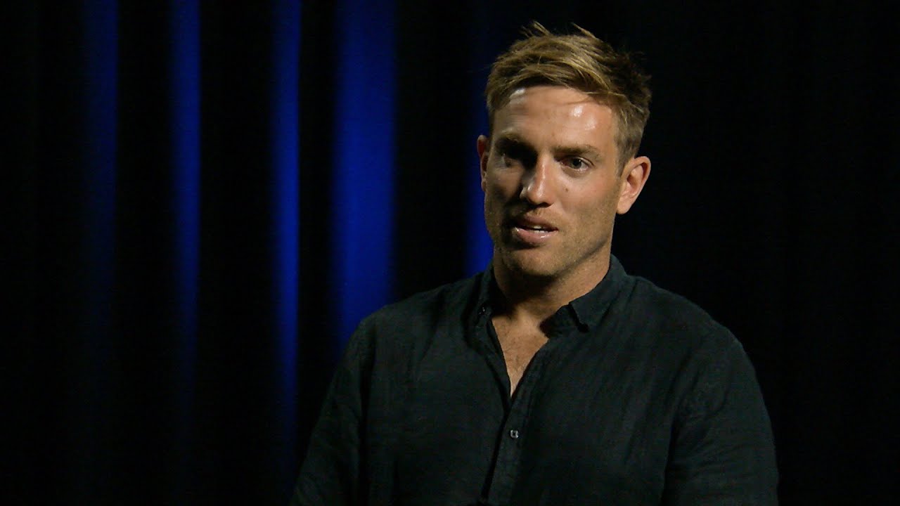 Sheppard Calls Time - YouTube