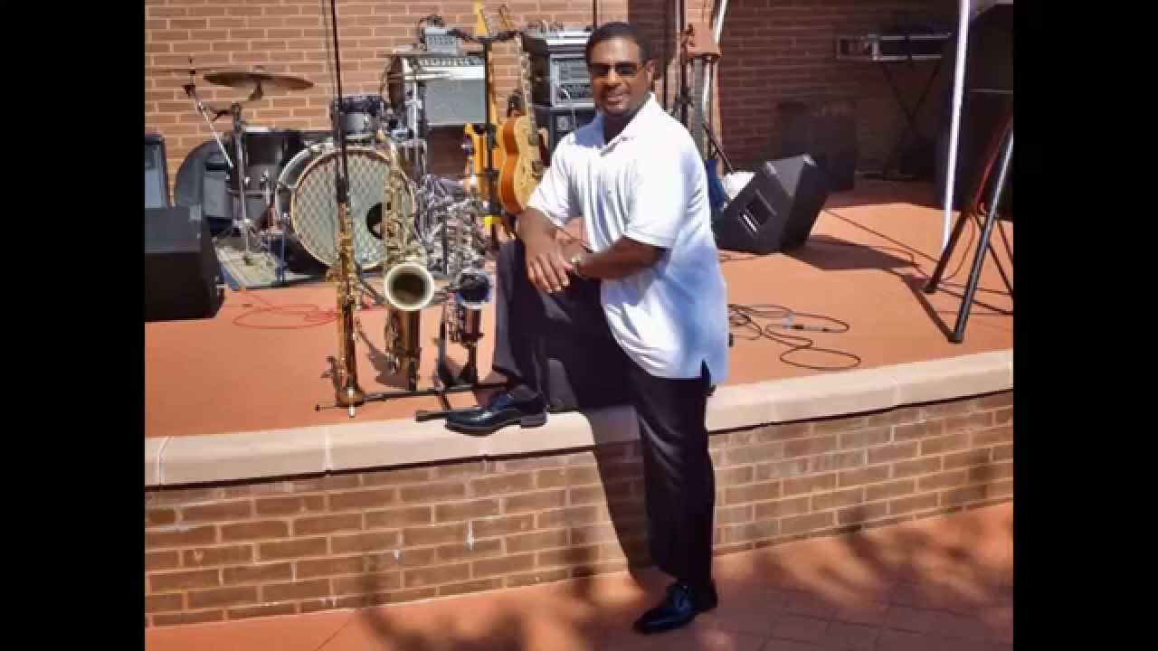Byron Bullock/Guitar Artist. I never knew I would be a guitar artist ...