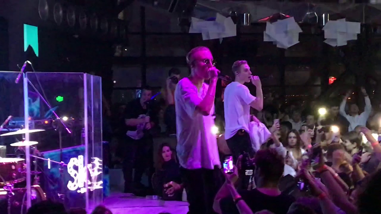 T-fest live - YouTube