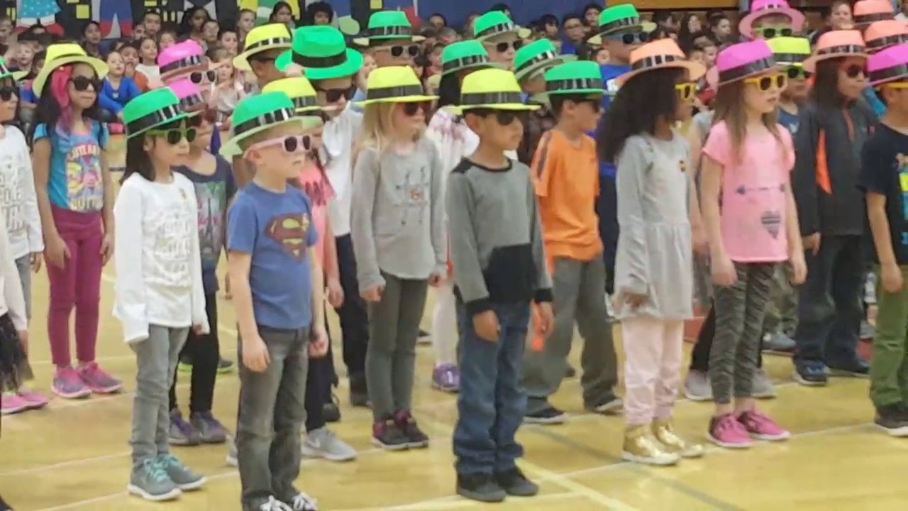 Moxee Elementary Spring 2017 Concert - 1st Grade Performance #2 "Agents ...