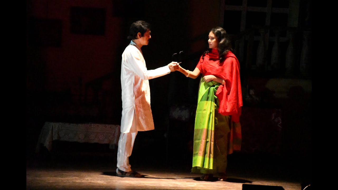 Bengali Drama Pahari Biche: Manoj Mitra - YouTube