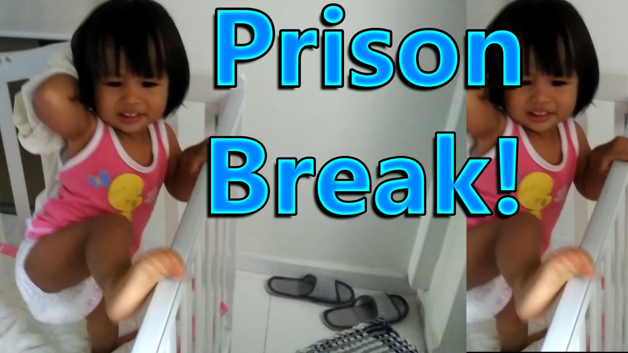 Super cute baby trying to escape her crib - YouTube