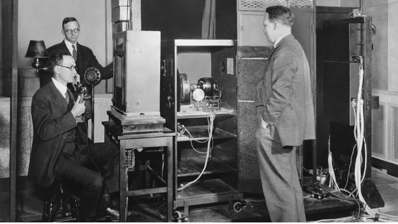 The First Recording Rack: Origins of Outboard Gear - YouTube