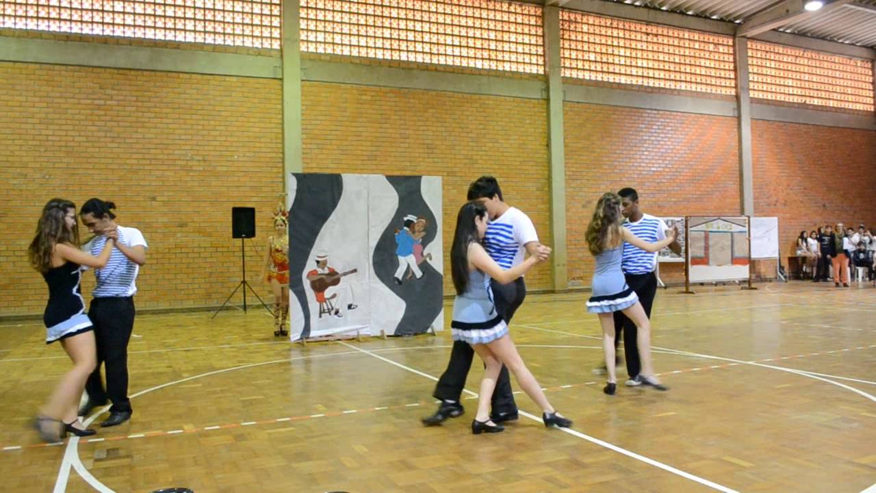 Samba Equipe Roxa Olincac 2016- IFC Campus Camboriú - YouTube