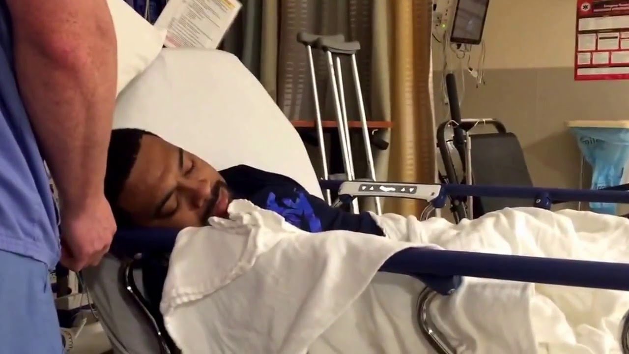 Jeremy is my friend! Kobie on anesthesia post surgery. - YouTube