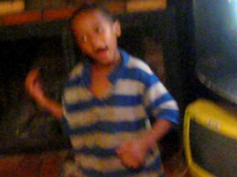 boy with no teeth