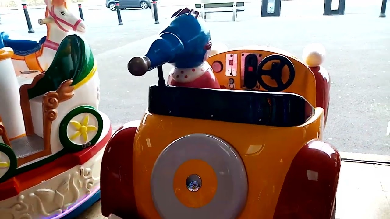Bell Fruit Noddy Kiddie Ride Another one - YouTube