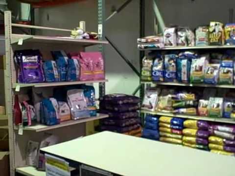 Cat Food Bank distribution day Feb 2010 (Cat Adoption Team, Oregon ...