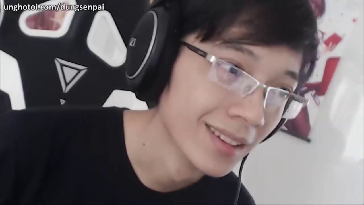 Dũng Senpai nhưng đó là một Video hài !! - YouTube