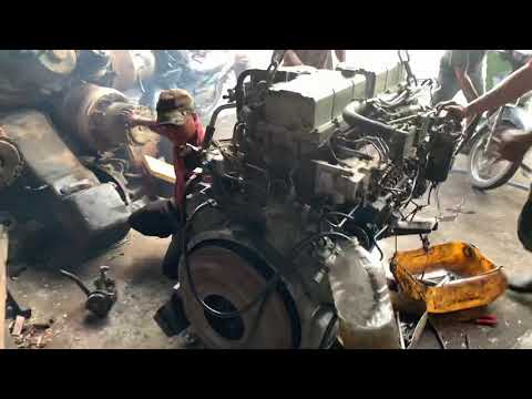 Mitsubishi 6D40 at Ty Hong - YouTube