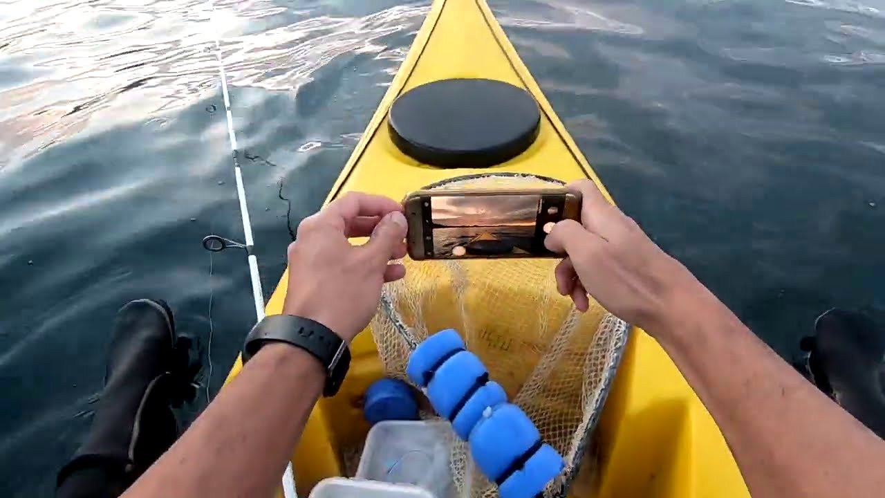 peche en kayak un bon moment sur la mer - YouTube