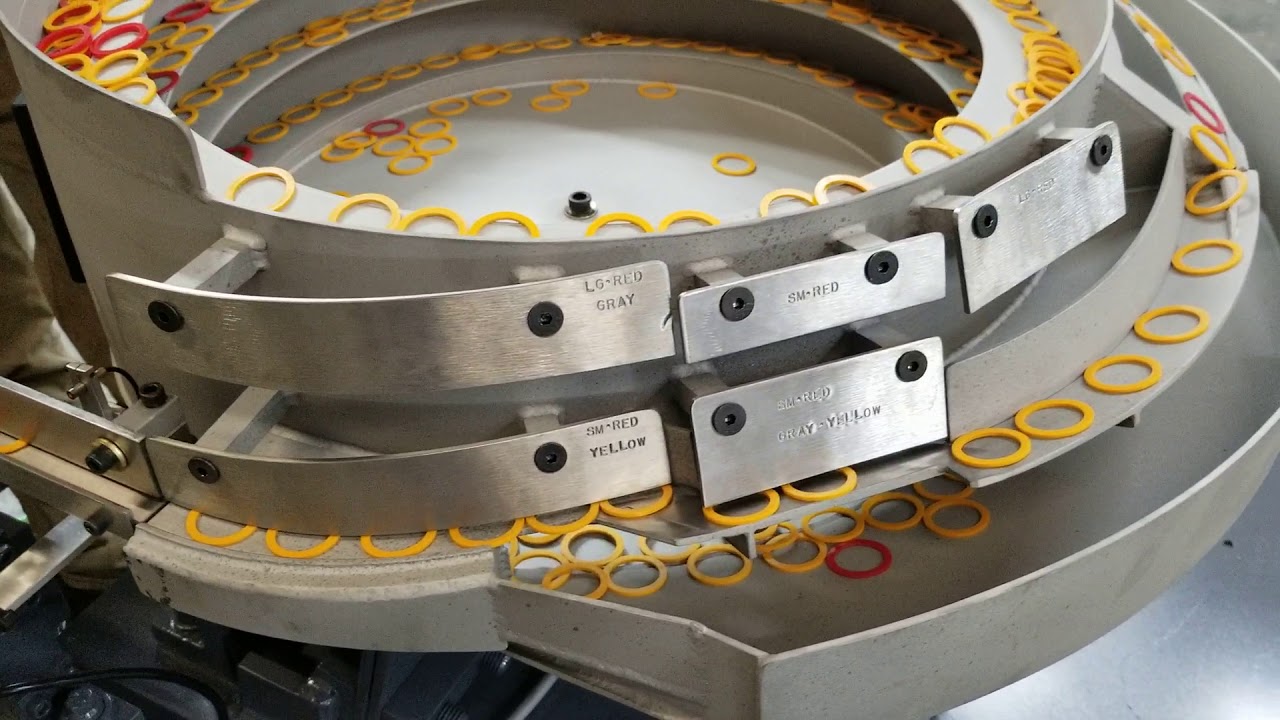 21" Disc Feeder 8265 - YouTube