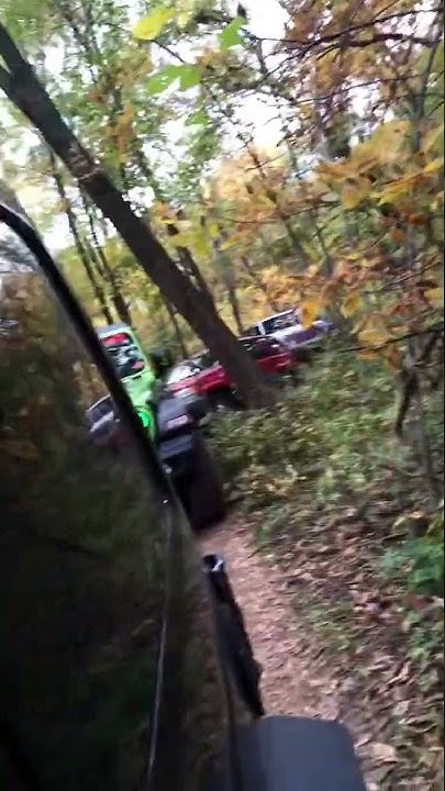 Lots of jeeps - YouTube