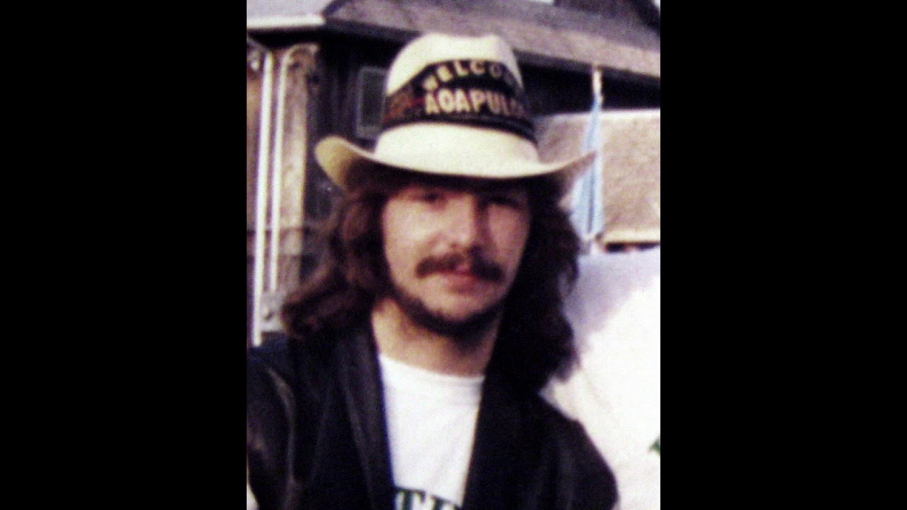 Yvon Duguay , introducing my son, Brian Duguay, Walkin on back to you ...