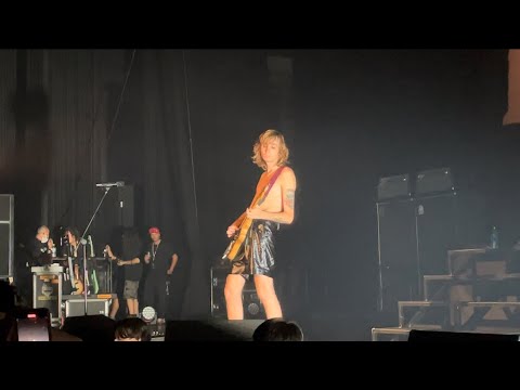 MÅNESKIN Thomas raggi My favorite guitar solo - YouTube