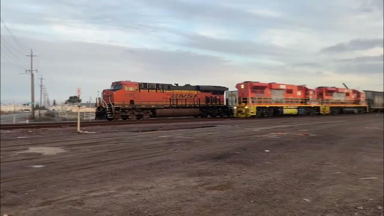 Sjvr 440 + 2406, sjvr 2409 + 2405, and federal railroad administration car - YouTube