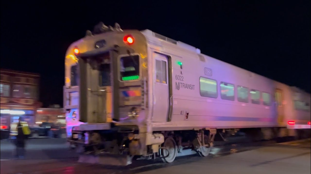 New Jersey transit to Philadelphia - YouTube