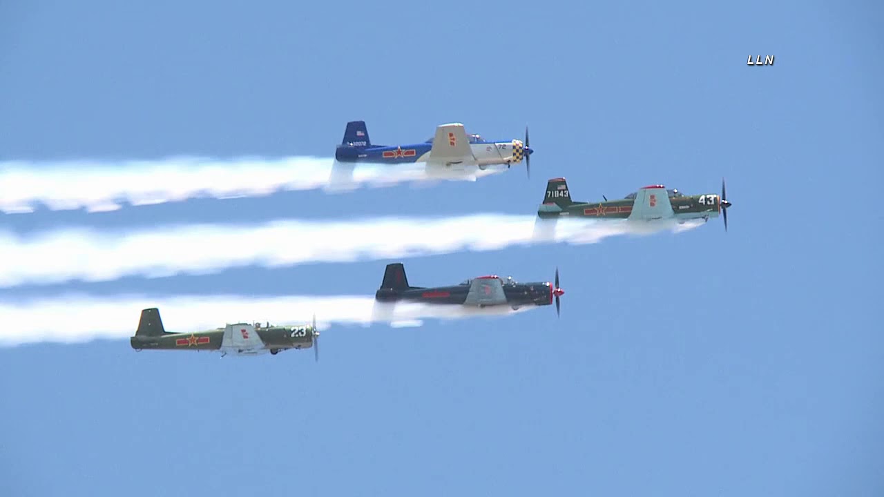 Tiger Squadron Nixon Library Flyover / Yorba Linda CA 7.4.20 - YouTube