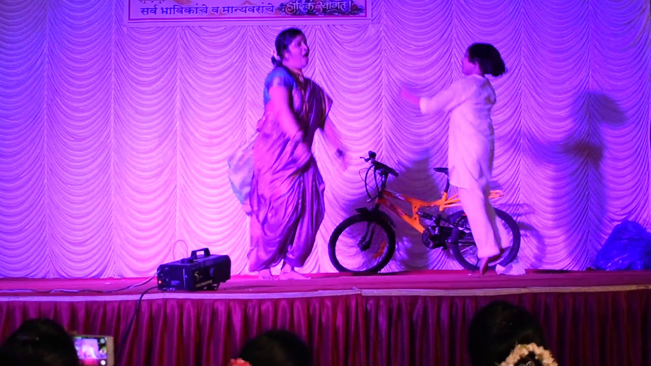 Bimbisar nagar marathi old song dance - YouTube