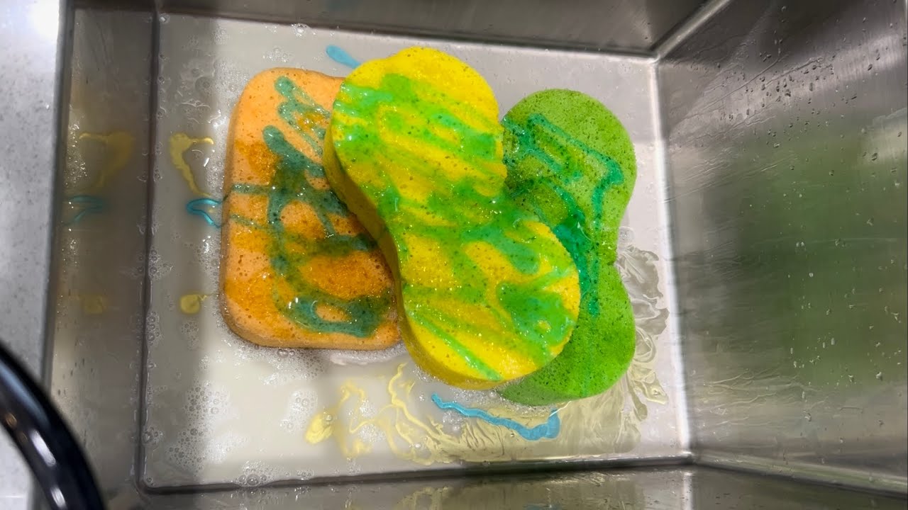 🧽Soapy Sponge Squeezes ASMR | Oddly Satisfying | Relaxing Sponge Sounds ...