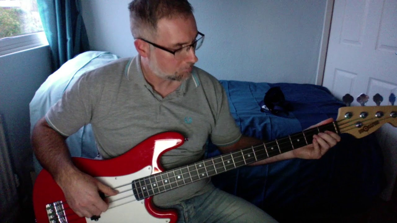 Long Train Running - Doobie Brothers bass Cover - YouTube