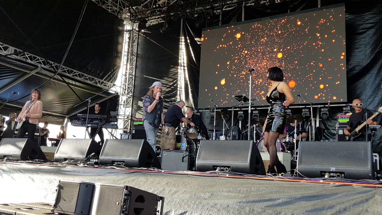 Sean Kelly (Models) - Big On Love - YouTube