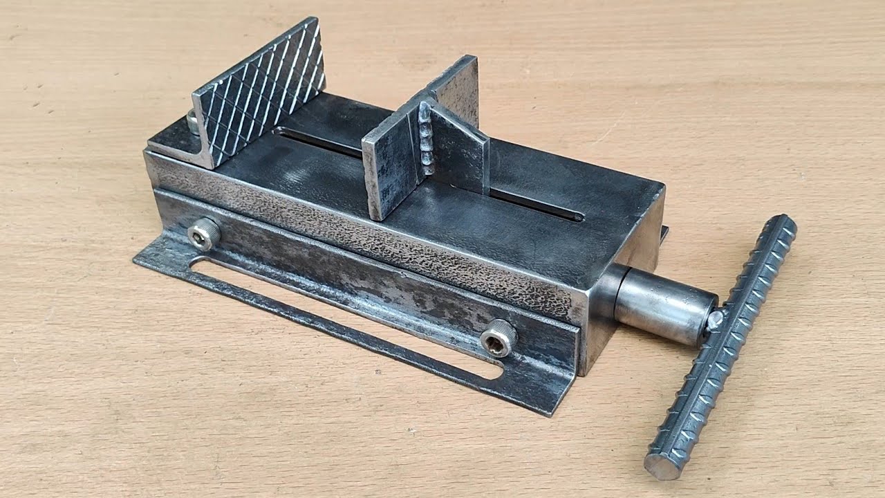 Very few welders know how to make a simple DIY metal vise || iron ...