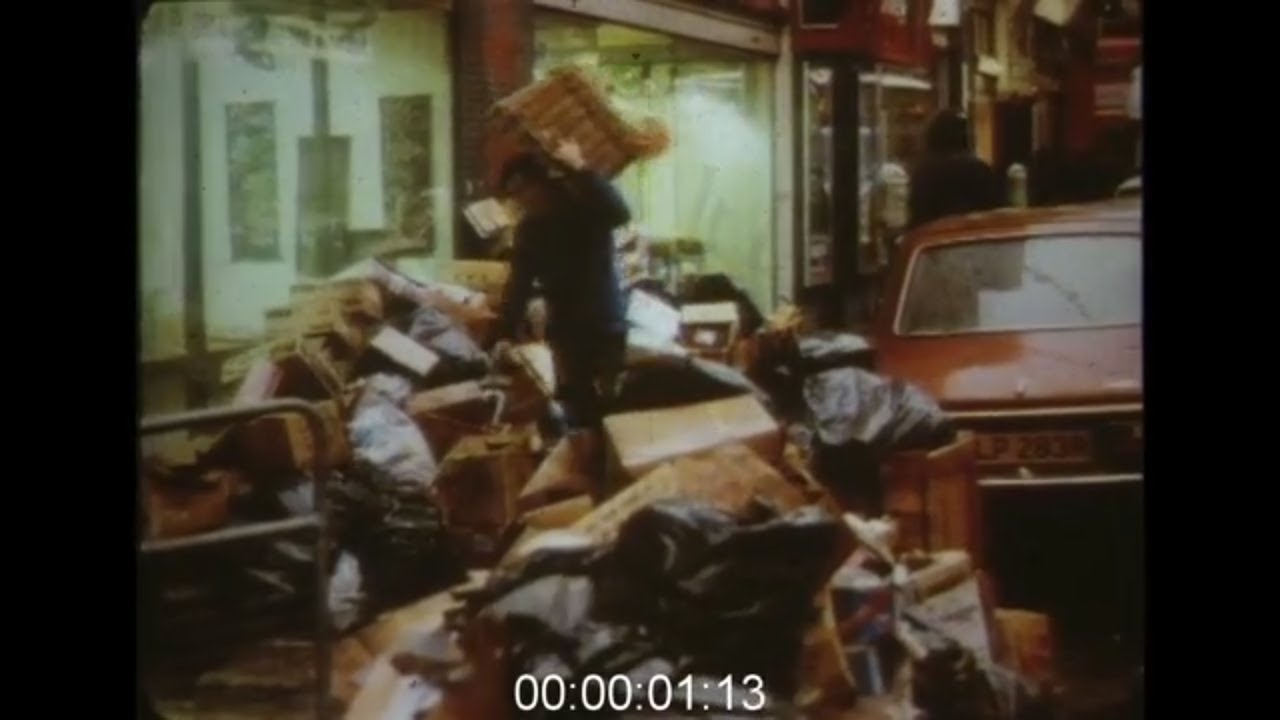 Garbage Collection Strike, U.K., 1979 - Film 1093340 - YouTube