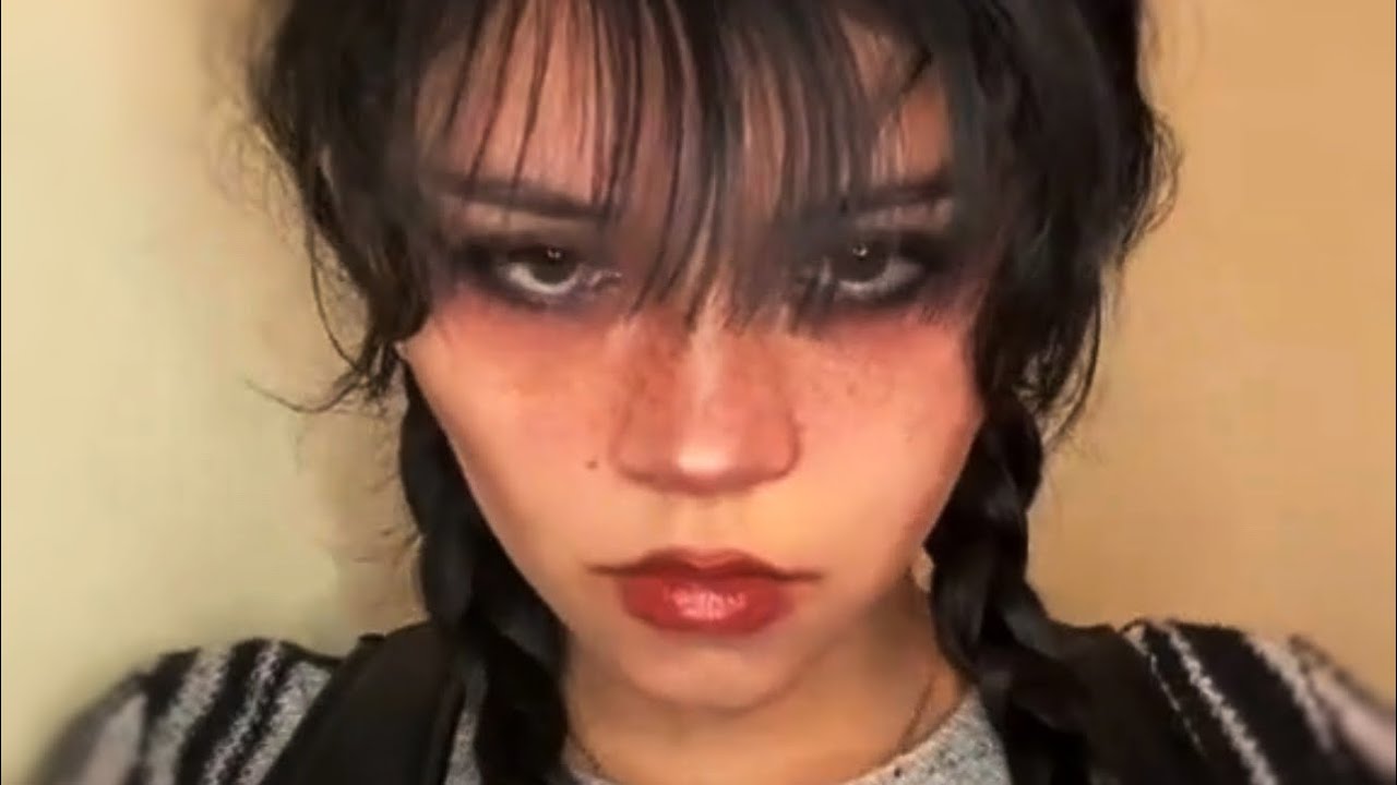 Wednesday Fans Are Cringe - YouTube