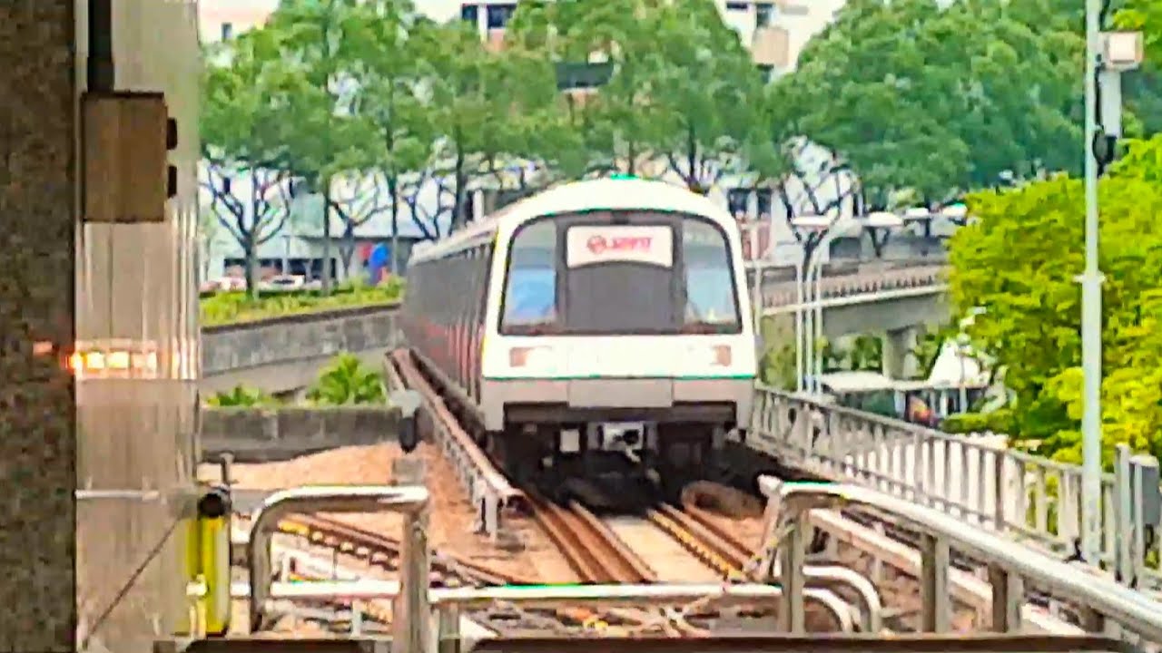[4K] SMRT North South Line C151 [103-104] Arrival At NS15 Yio Chu Kang ...