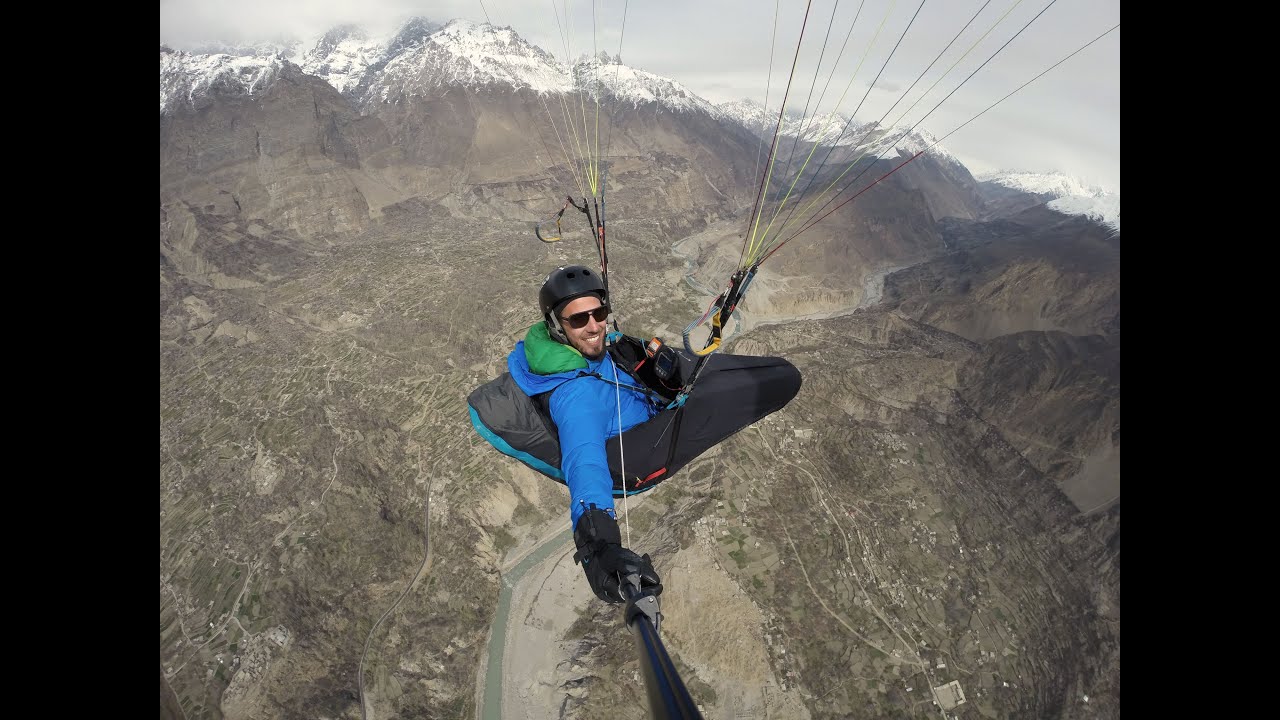 Paragliding Pakistan - YouTube