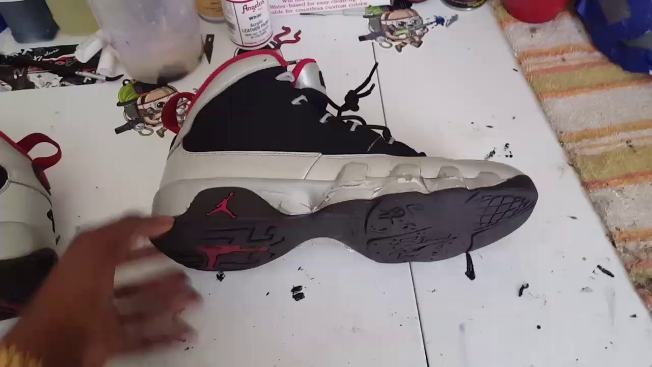 Air jordan Kilroy Gold 9s Customs!!! - YouTube