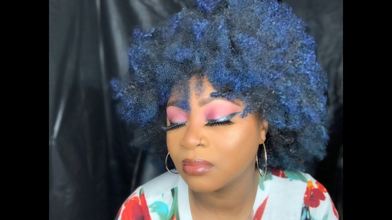 HOW TO APPLY EYELASHES - YouTube