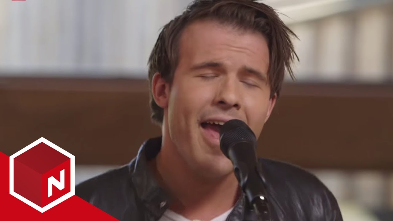 Morgan Sulele synger "Min første kjærlighet" | En hyllest til Jahn ...