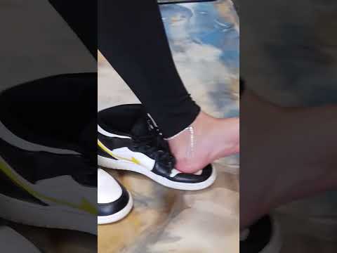 light skin Winkle soles