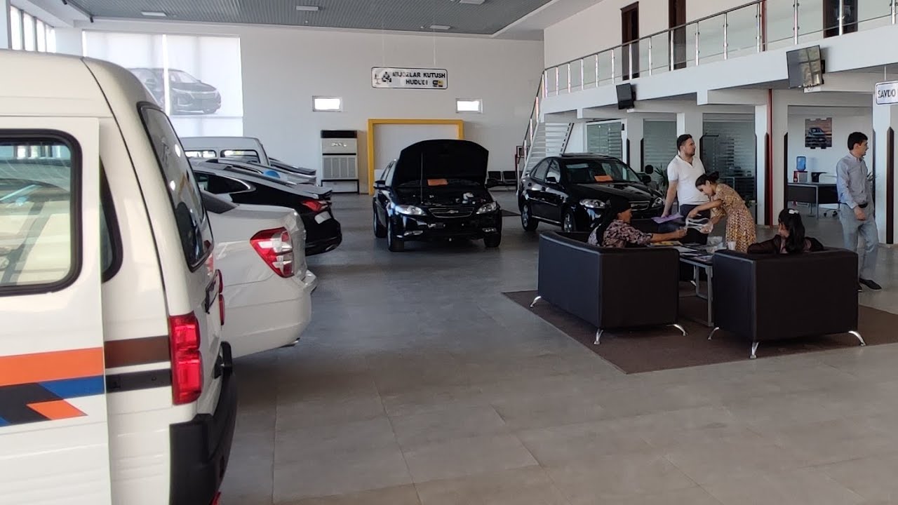 Avtosalon Avtolayner Avtolayn - YouTube