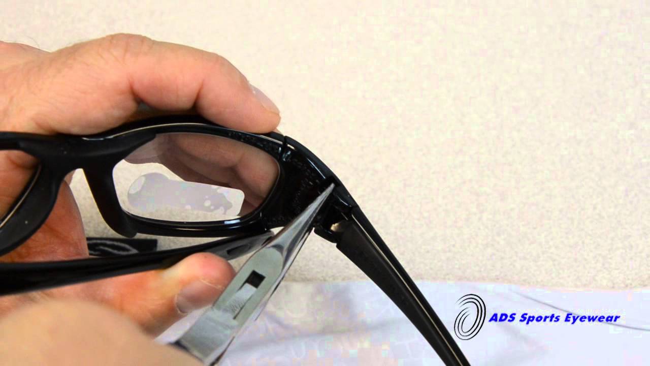 How to Remove Rec Specs Maxx Lenses - YouTube