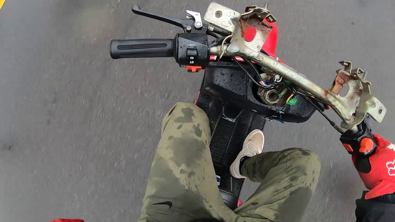 WHEELIES ON THE HONDA AERO 80 (NH80) - YouTube