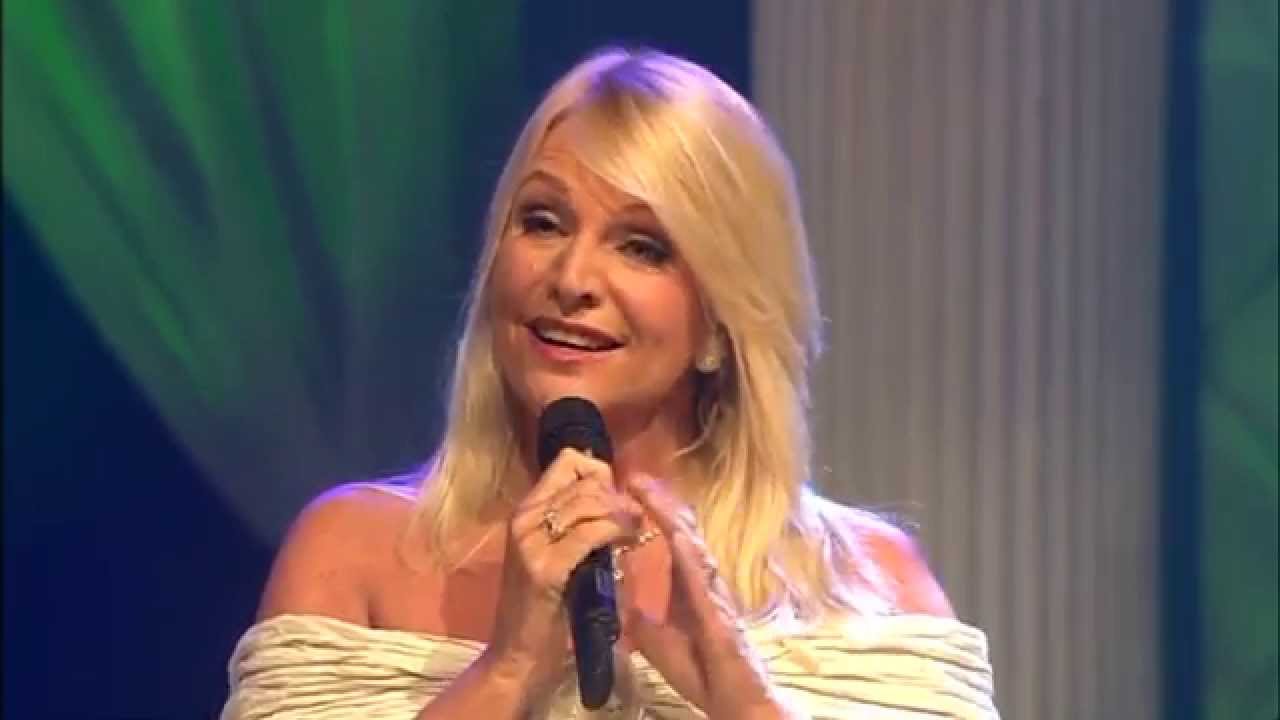 Opera Familia - The Prayer - YouTube