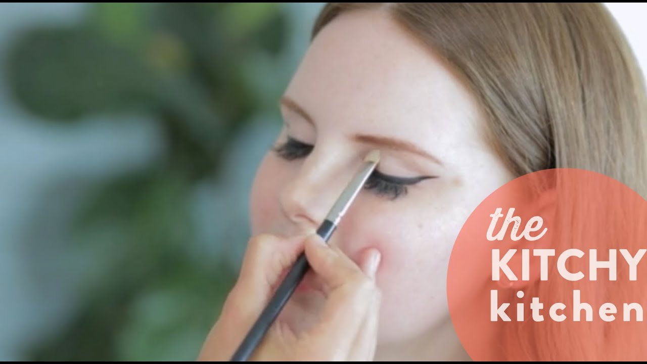 How to Do a Cateye // The Beauty Parlor with Sunnie Brook - YouTube
