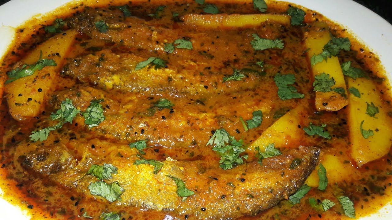 FISH CURRY|| PABDA MACHER JHOL|| BENGALI FISH RECIPE|| PABDAMACHER JHAL ...