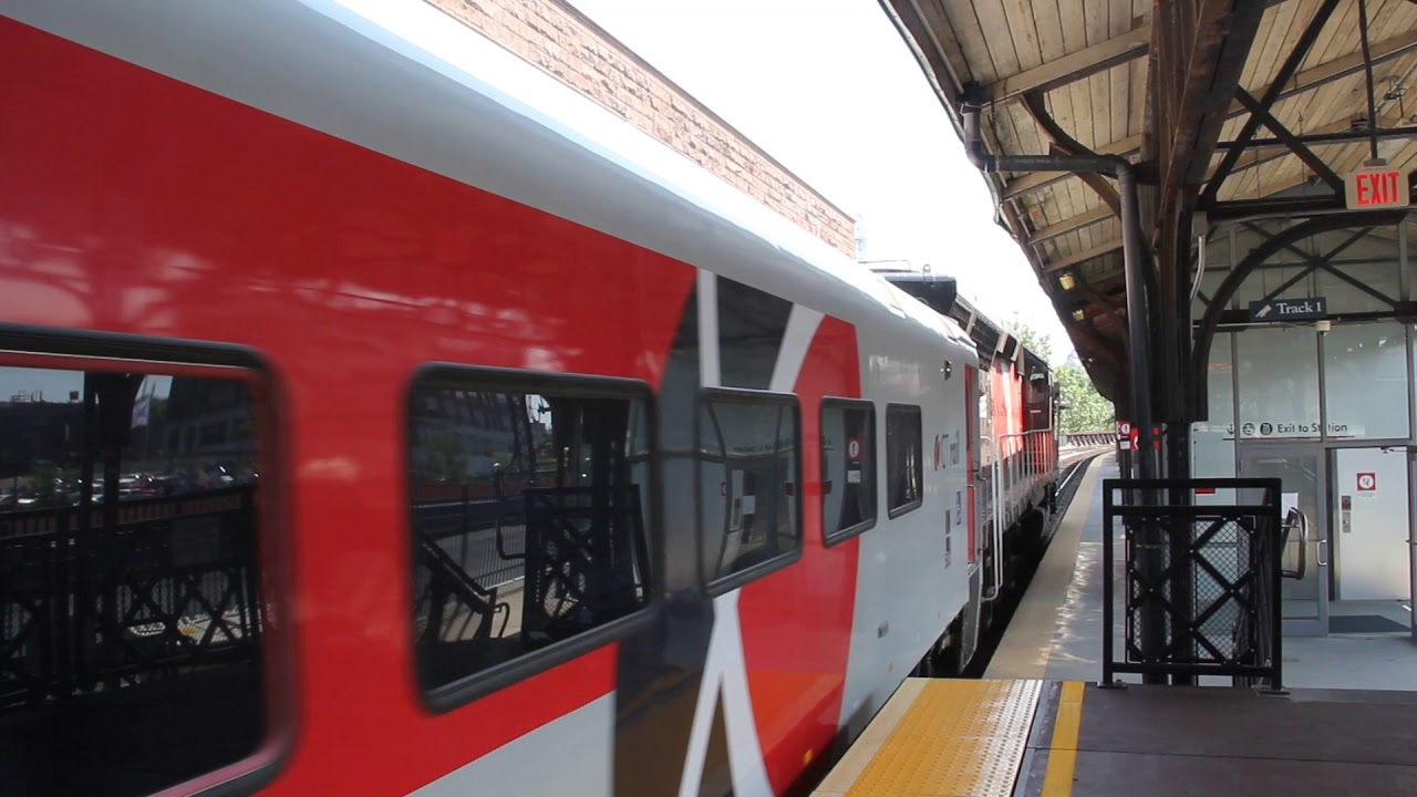 CT Rail: New Haven bound GP40-2H 6695+BTC-3/CTC-3 Hartford Line Train ...