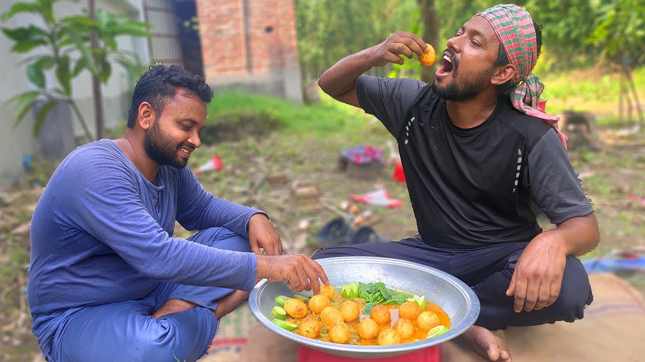 Egg Gravy | Egg gravy cooking in village | Egg curry village food ...