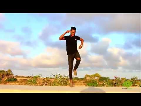 Khadar Keeyow Gabdhaha Soomaaliyeed OFFICIAL VIDEO 2016 - YouTube