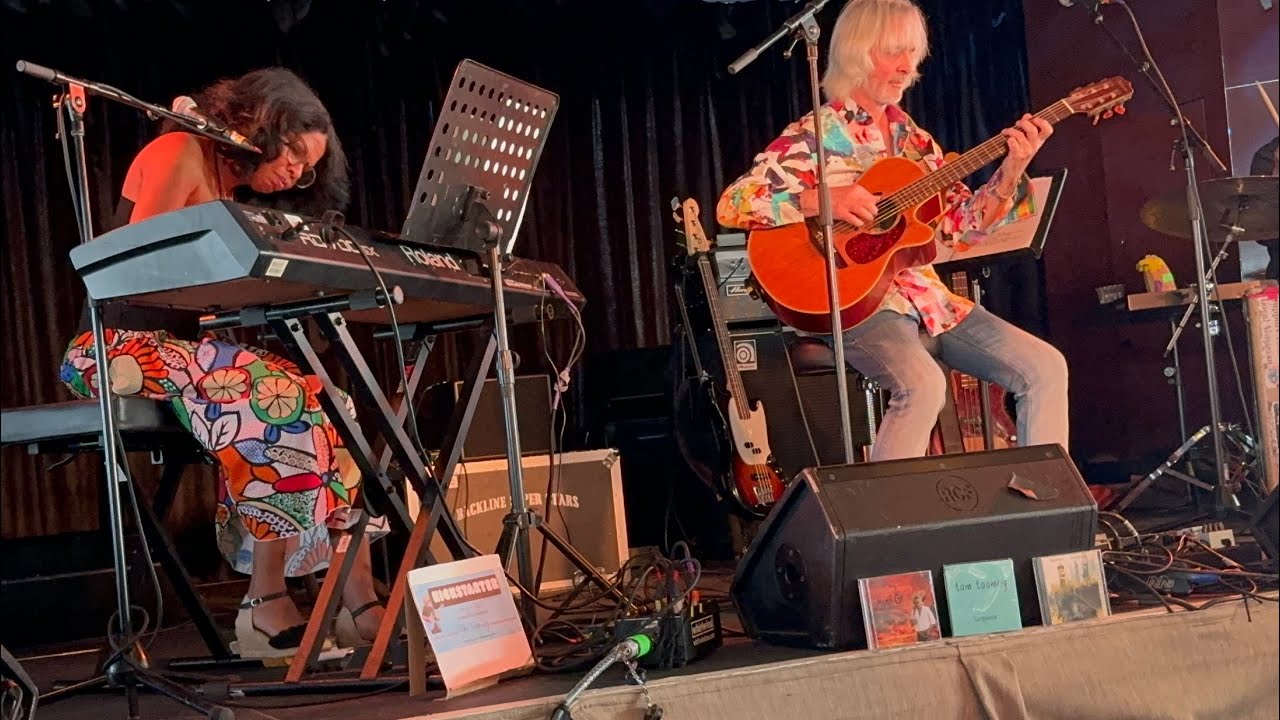 The Tom Toomey Band:On The Blue Cruise 2024 - YouTube