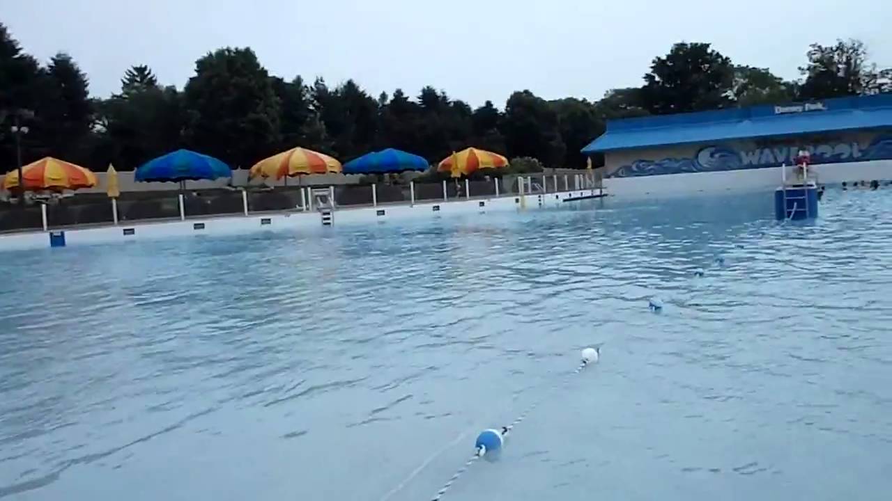 wildwater kingdom wave pool - YouTube