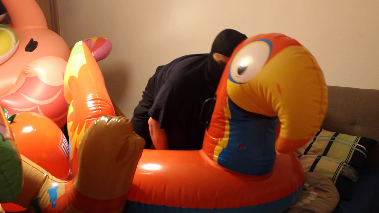 Balloon ride and Pop beach ball inflatable Pool toys - YouTube